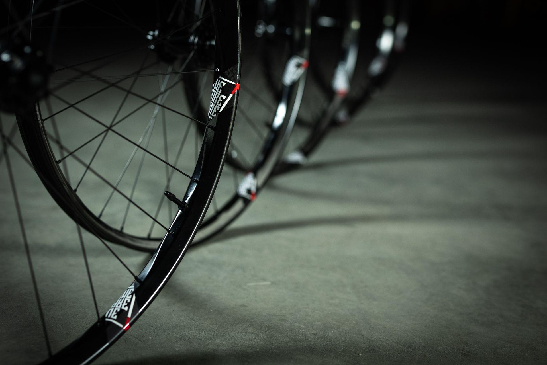All Carbon Wheels and Rims – We Are One Composites